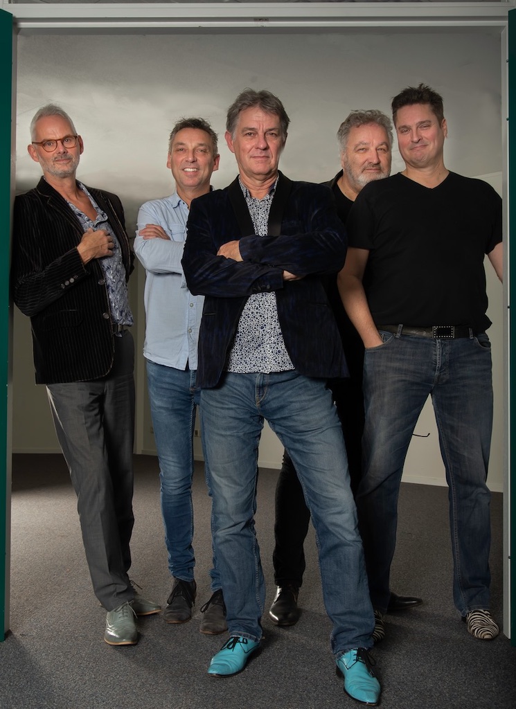 Fools in Love - early show | Brebl